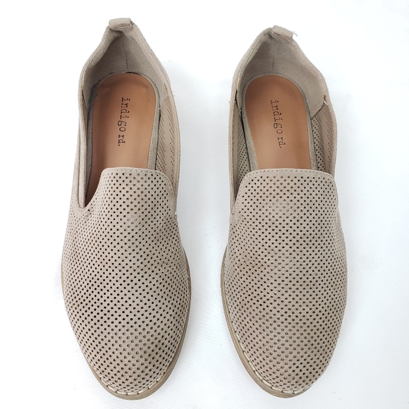 Indigo | Shoes | Indigo Taupe Colored Slip On Flats | Poshmark